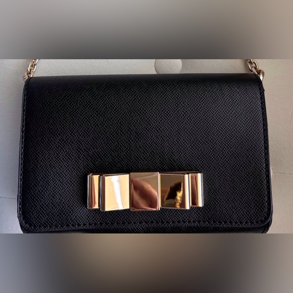 Ivanka Trump | Bags | Ivanka Trump Black And Gold Crossbody Bag With ...